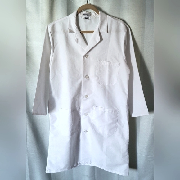 Medline | Other | Lab Coat Size M 36e | Poshmark
